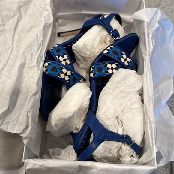 Manolo Blahnik | Shoes | Manolo Blahnik Talitha Linen Blue 39 | Poshmark